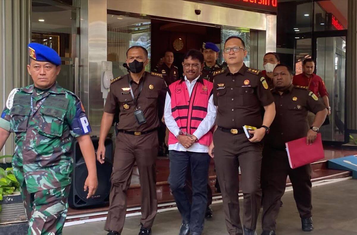 Johnny G Plate, Menkominfo yang Jadi Tersangka Korupsi Proyek Menara BTS 4G, Negara Rugi 8 Triliun!