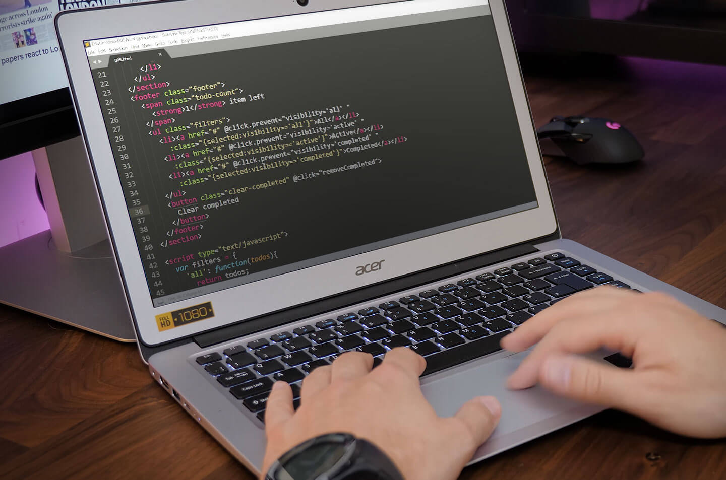 Laptop Hacks yang Wajib Kamu Tahu, Bikin Betah Pakai Touchpad